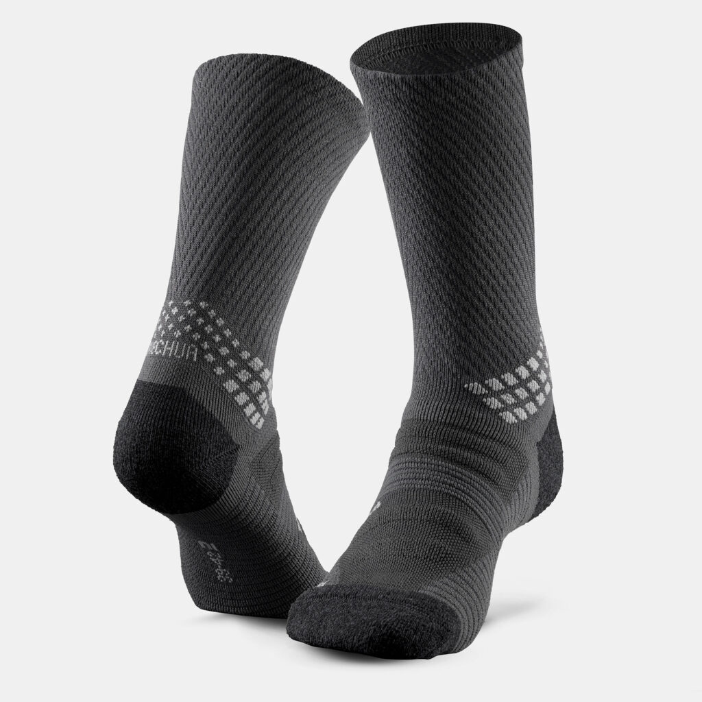 Les meilleures chaussettes randonnée en 2024