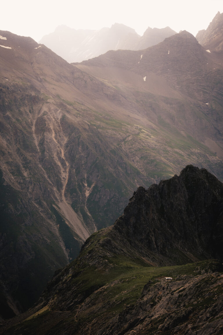 Le guide ultime du GR54 - Tour des Écrins