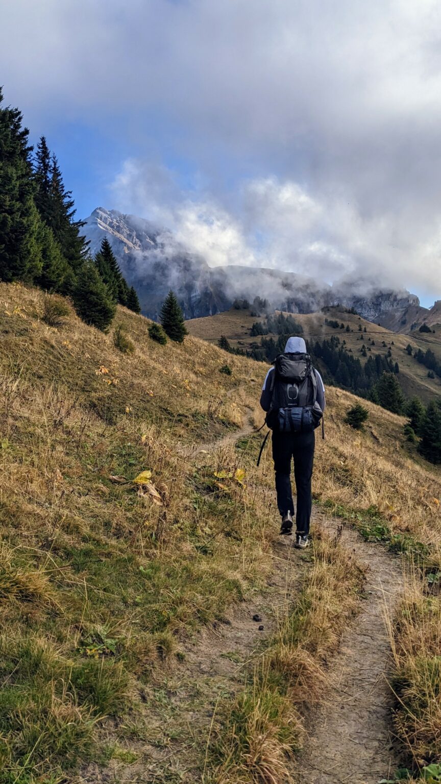 2 jours de randonnée-bivouac au lac de Lessy dans les Aravis